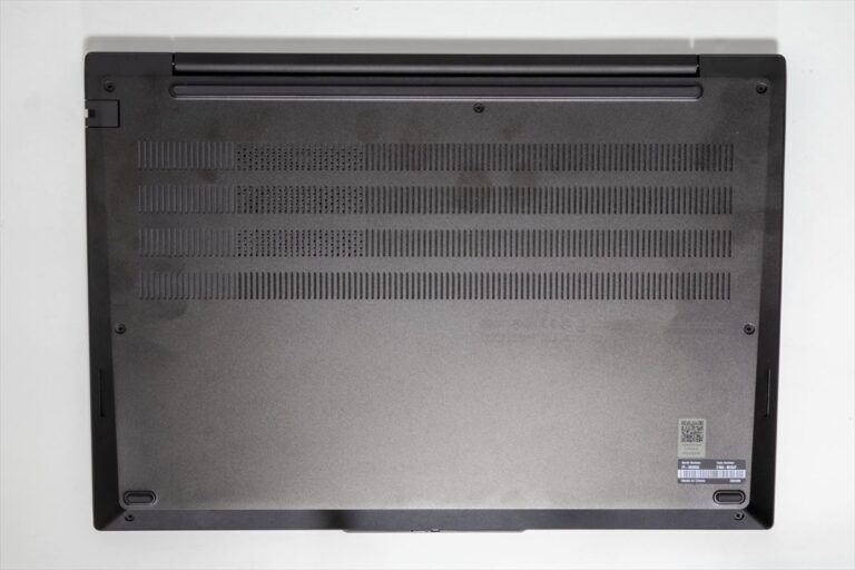 NPU搭載 ThinkPad E16 Gen 2 実機レビュー | ビジネスマンのためのパソコン購入ナビ