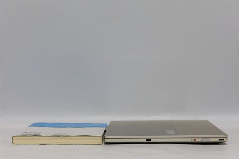 軽量・薄型 ThinkBook 13x Gen 4 実機レビュー | ビジネスマンのためのパソコン購入ナビ